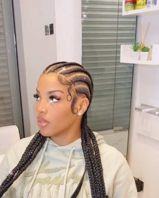 35 PHOTOS: Cornrow braid designs + Knotless braids styles - YKM Media